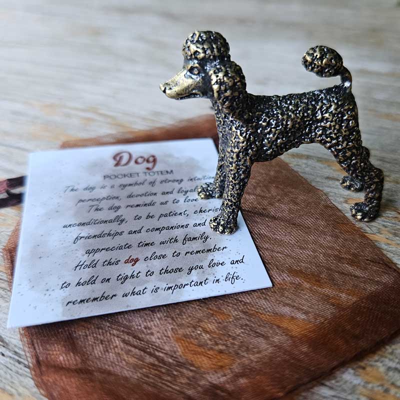 Pocket Totems – The Chic Nest