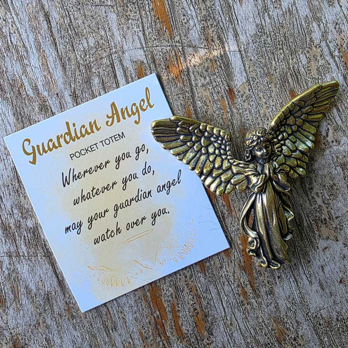 Pocket Totems – The Chic Nest